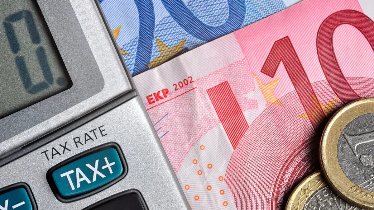 Podatek regresywny a podatek progresywny